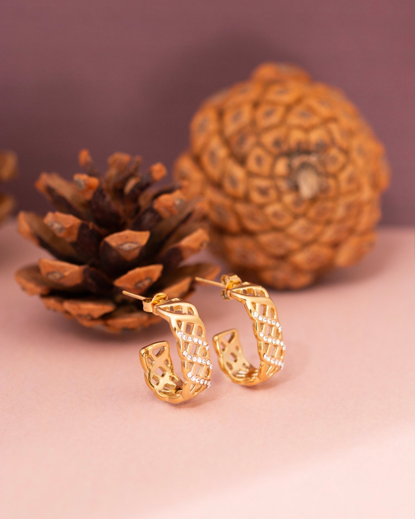Jewelry Gift Guide: Match Jewelry to Personality – Yadman Emarati